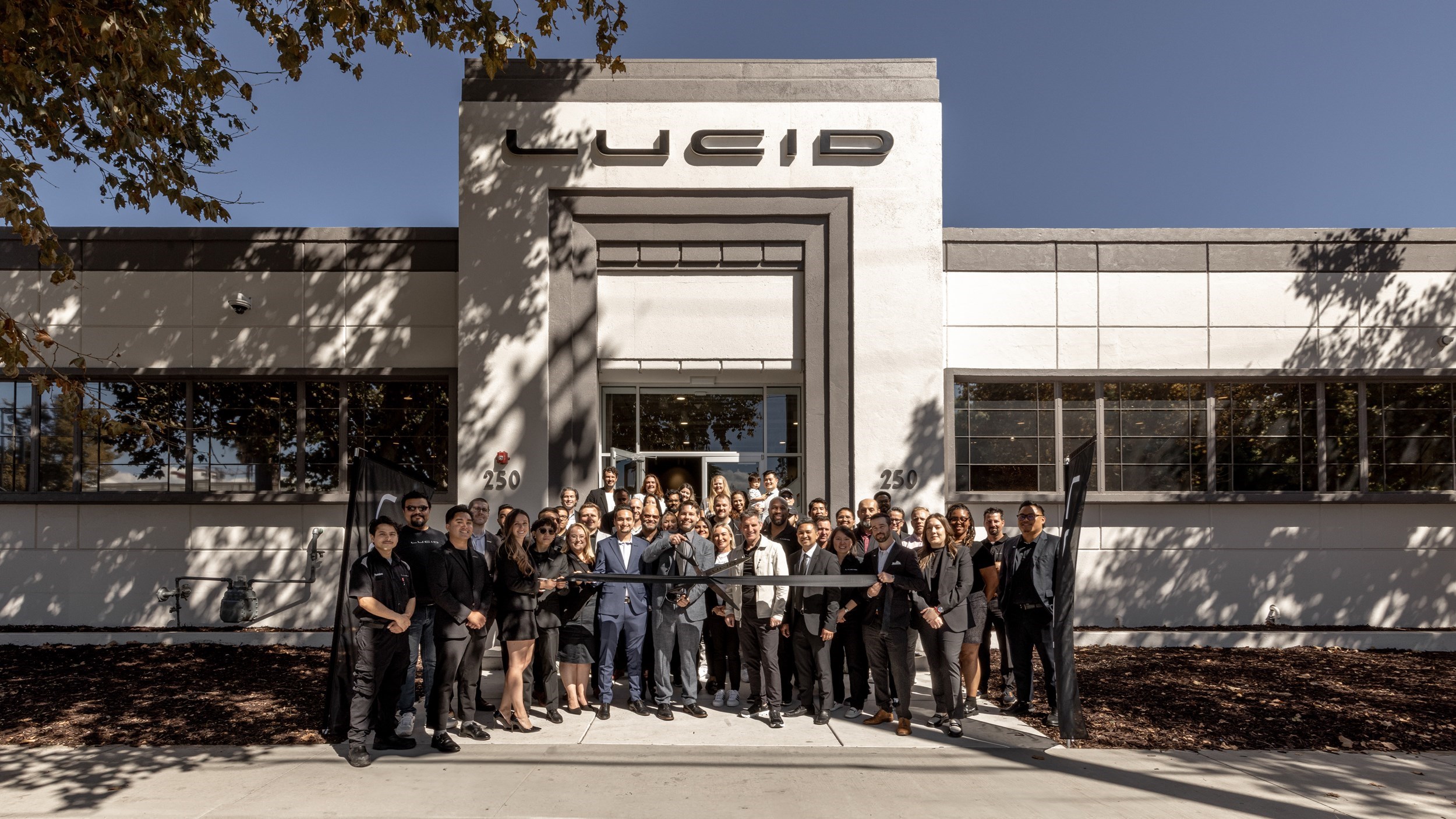 Lucid Motors 2025 : Lucid Expands Footprint in California with New ...